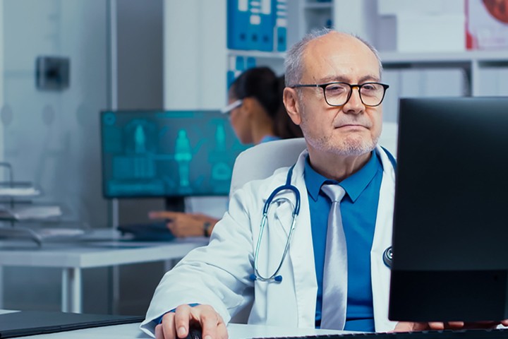 IoT & Healthcare: Near Real-Time Health Monitoring | Verizon Business