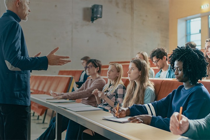 How to Develop a Crisis Communication Plan for Schools | Verizon Business