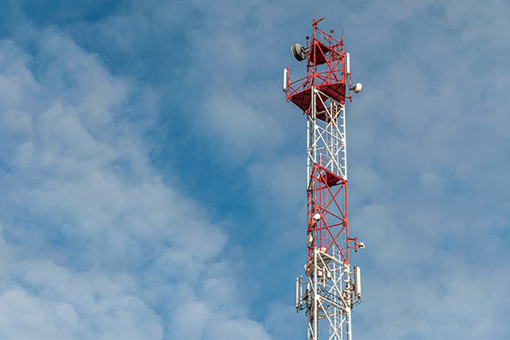 How Fixed Wireless Access Can Provide Secure Internet | Verizon Business